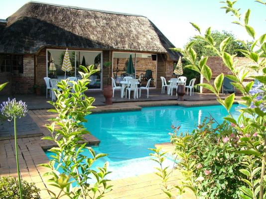 Castle Lodge | Guesthouse and Bed and Breakfast | Boksburg, Gauteng ...