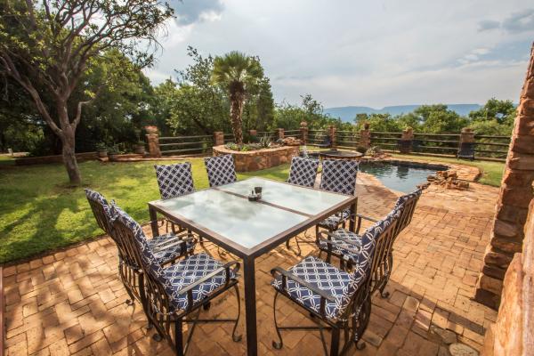 Idwala Le Ingwe Lodge | Self-Catering | Magaliesburg, Gauteng, South Africa