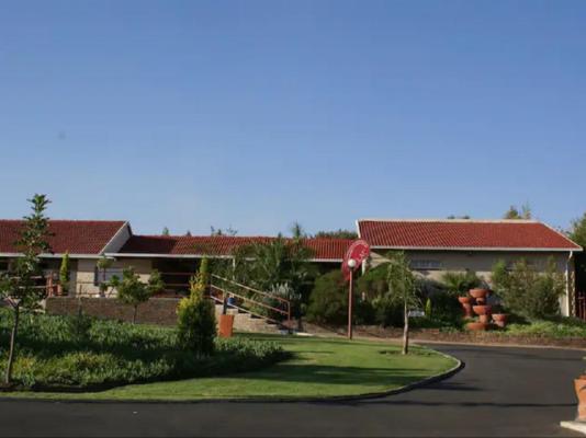 Accommodation near Life Carstenhof Clinic