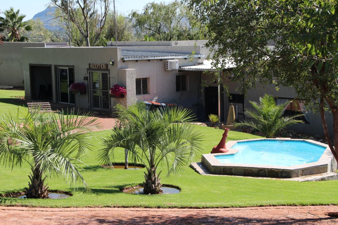 Eden Chalets - Game Lodge and Private Game Lodge - Windhoek