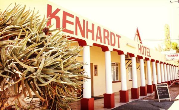 Kenhardt Hotel - Bed & Breakfast and Self-Catering - Kenhardt
