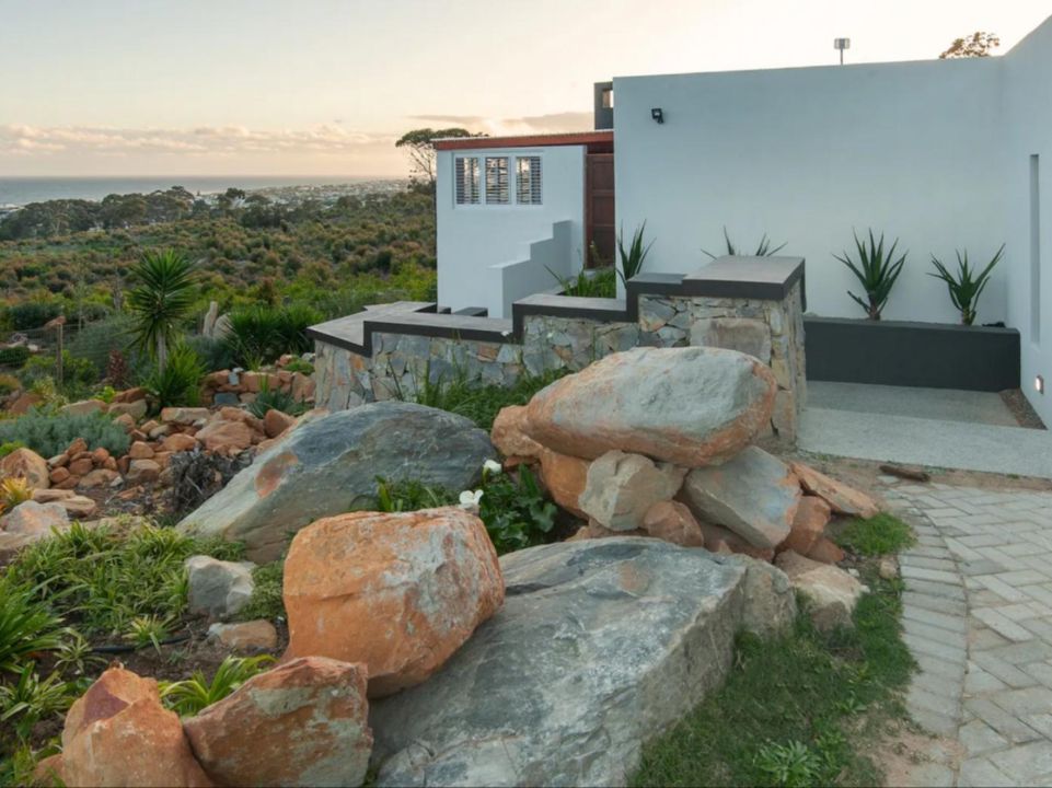 Onrus Mountain Escape