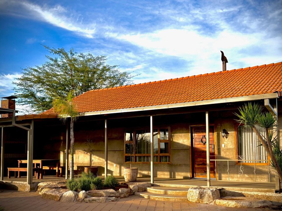 Ndefu Safari Group - Self-Catering - Otjiwarongo
