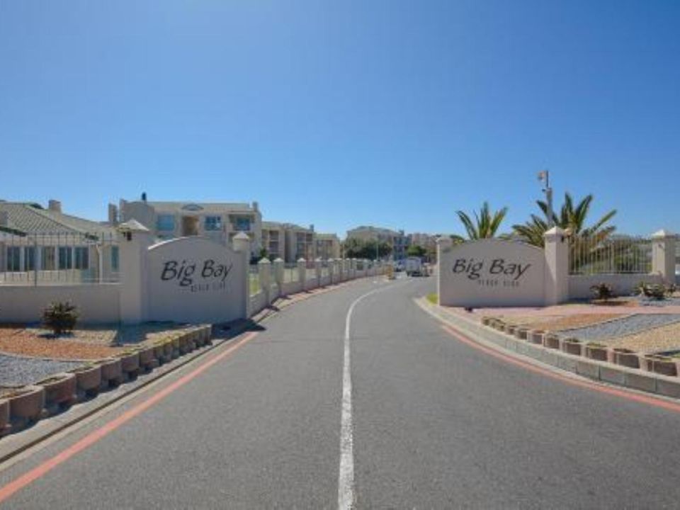 Big Bay Beach Club 220 - Self-Catering - Bloubergstrand